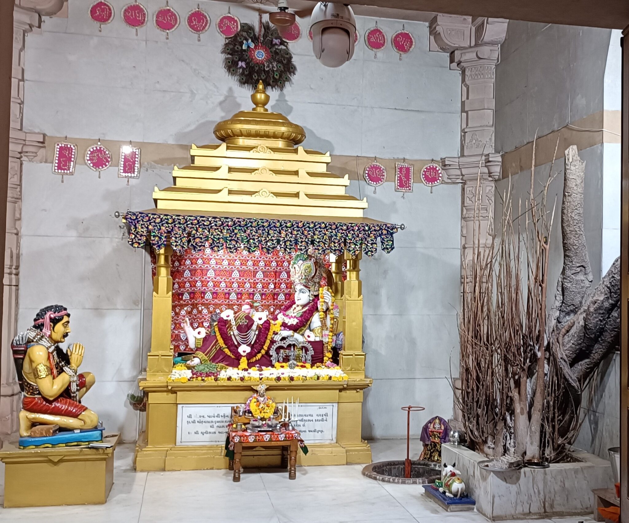 Krishna, Bhakti movement and regional worship – Indian.Temples Research ...