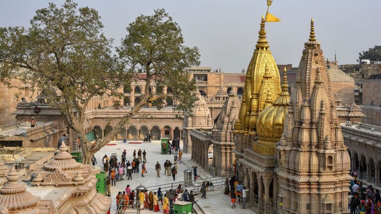 The Jyotirlingas : An introduction to the legends and history of the 12 ...
