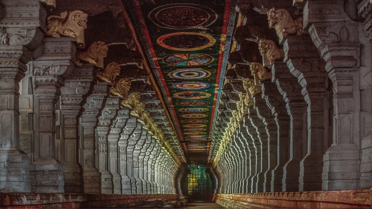 The Jyotirlingas : An introduction to the legends and history of the 12 ...