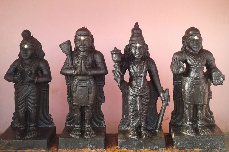 The Evolution of the Bhakti Movement Across India