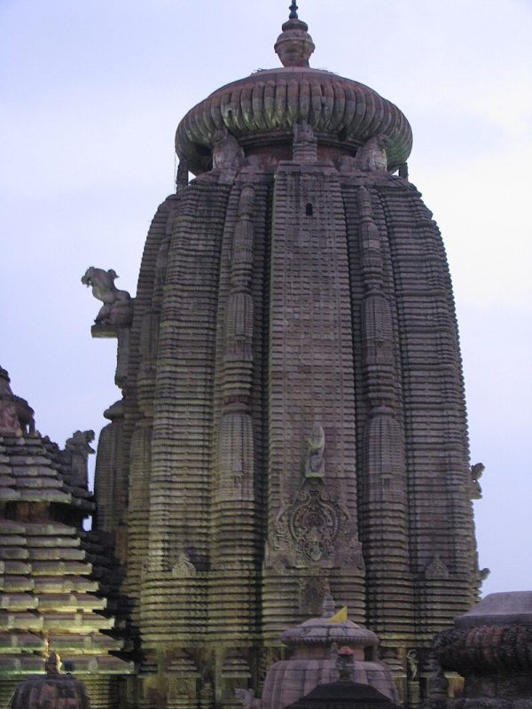 The Deula Style of Temple Architecture: Exploring Rekha, Pidha, and ...